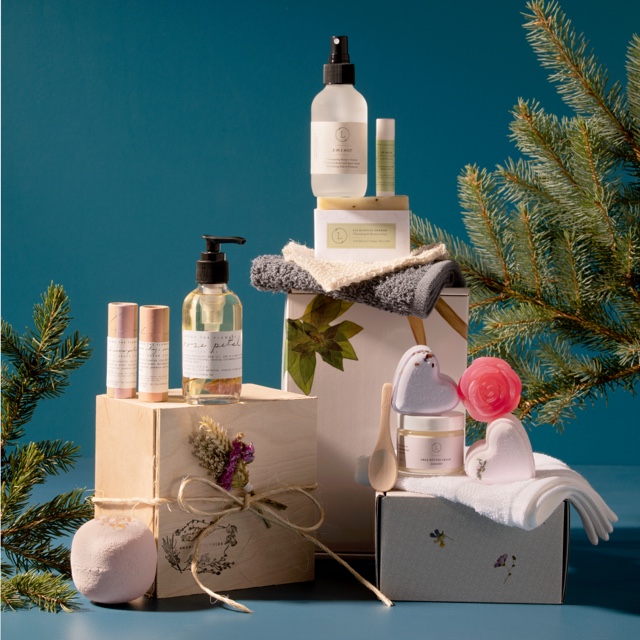 665 Unique Christmas Gift Ideas | Uncommon Goods