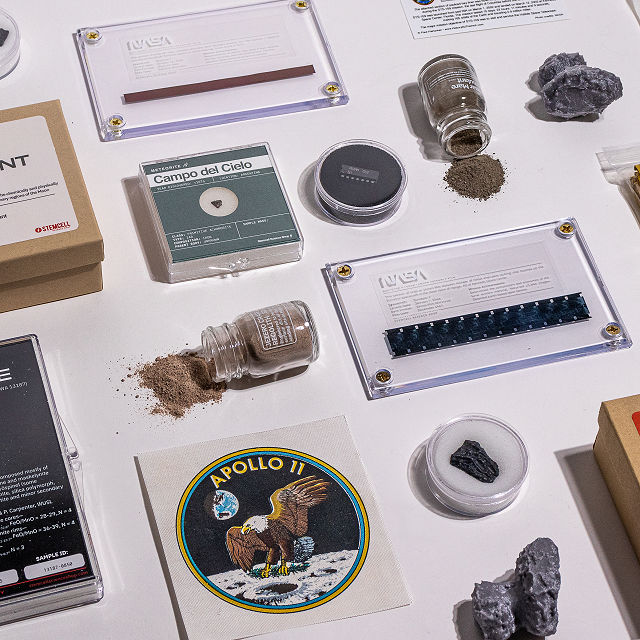 Science Lovers Mystery Box Subscription | Uncommon Goods