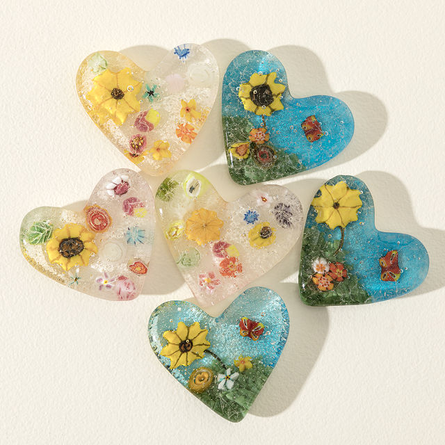 Sending Love Sculpture | Heart Sculpture | Uncommon Goods