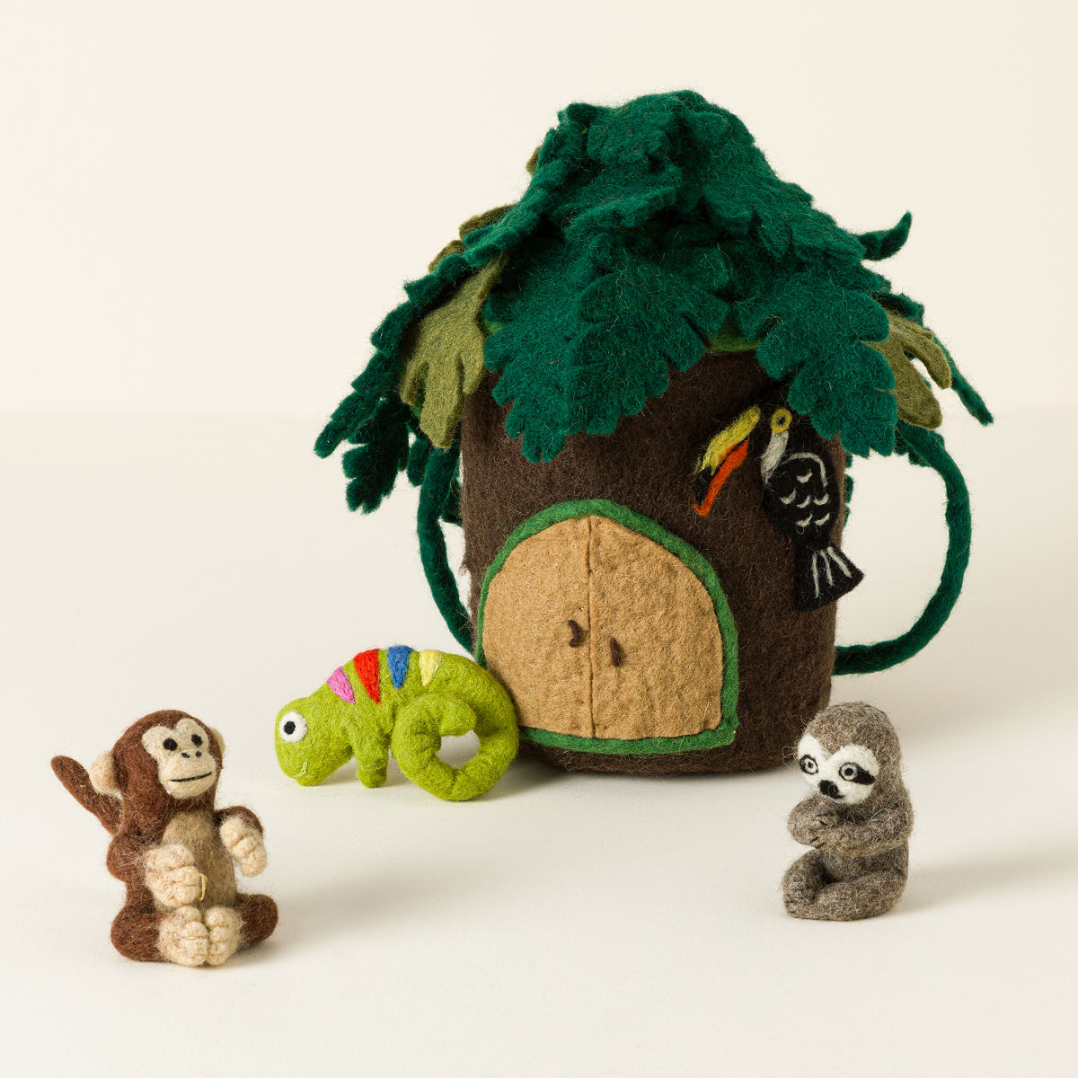 Uncommon Goods | Jungle Jamboree Take Along Finger Puppets | jungle ...