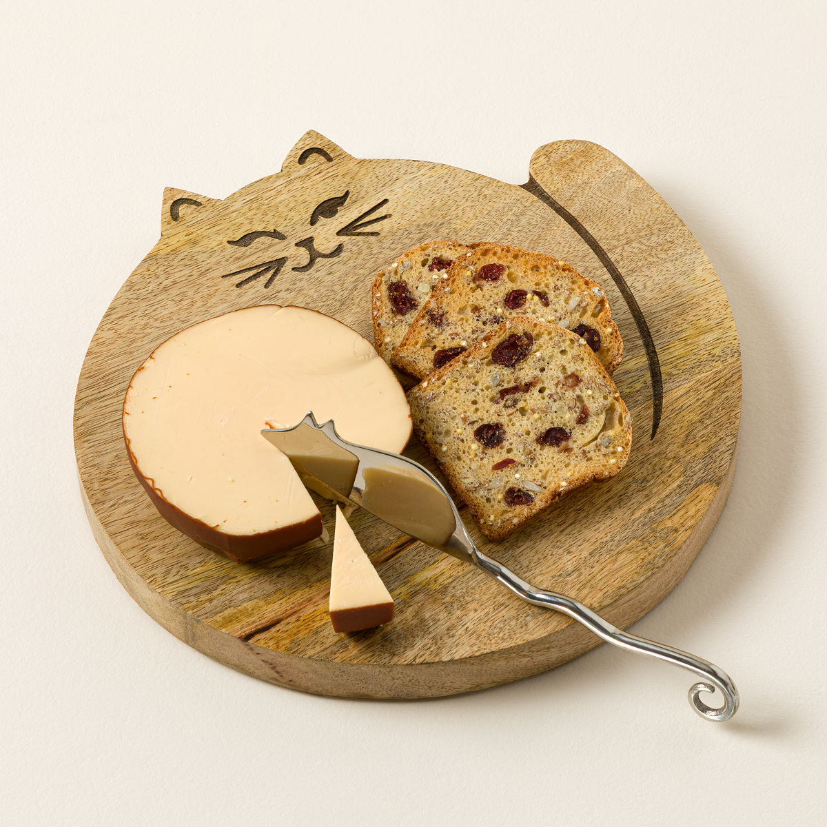 Uncommon Goods | Charkitterie Board | cat cheese board